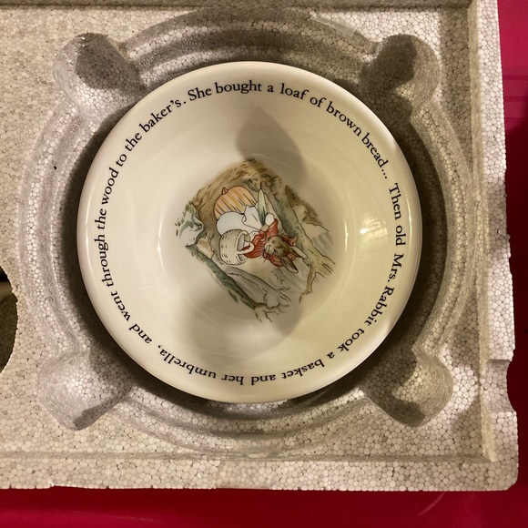 Dining | Peter Rabbit Dish Set | Poshmark